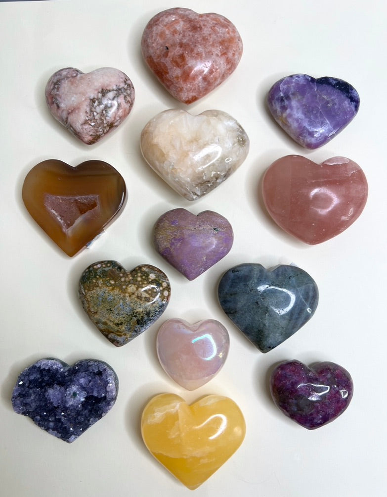 Palm Stones – Quartzed Crystals